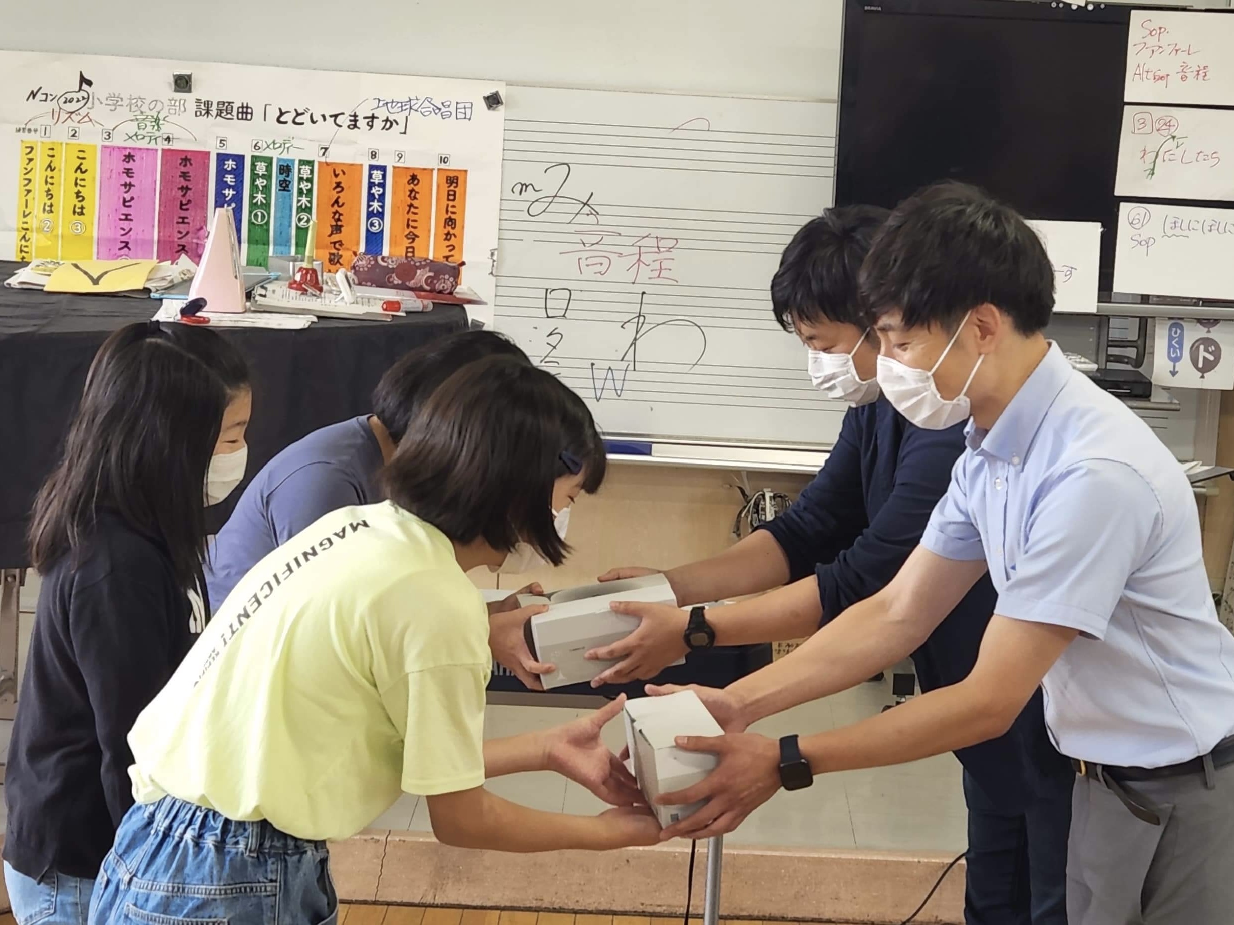 テレビ信州で高性能ナノファイバーマスク「AIR M1」が取り上げられました | 株式会社ナフィアス｜先端ナノファイバー素材 NafiaS®